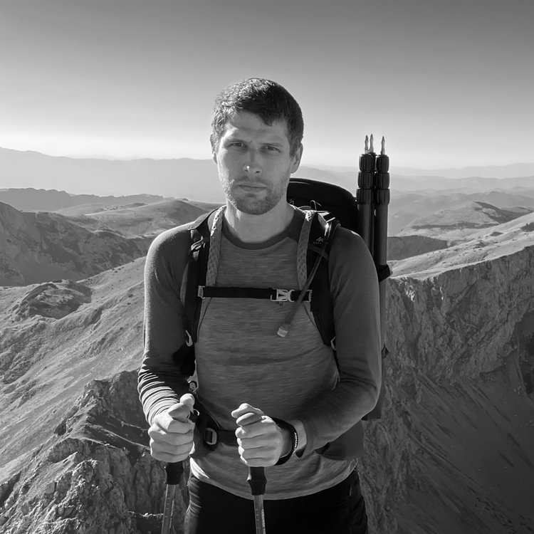 About - Daniel Knezevic